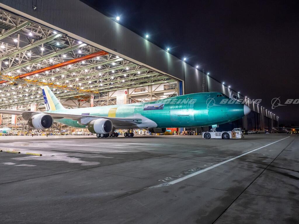 Boeing Images - Boeing 747 Sideview Pulling out of Hanger at Everett ...