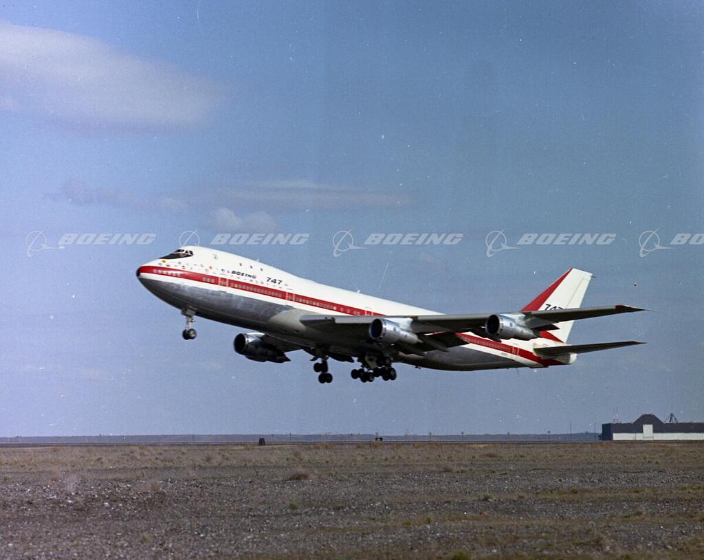 Boeing Images - Boeing 747 First Flight Take-off, PaineField, Everett ...