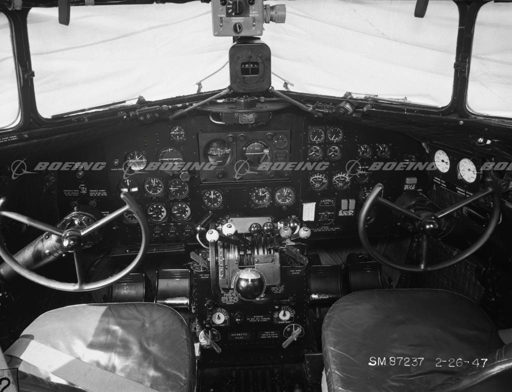 Boeing Images - DC-3/DST Flight Deck