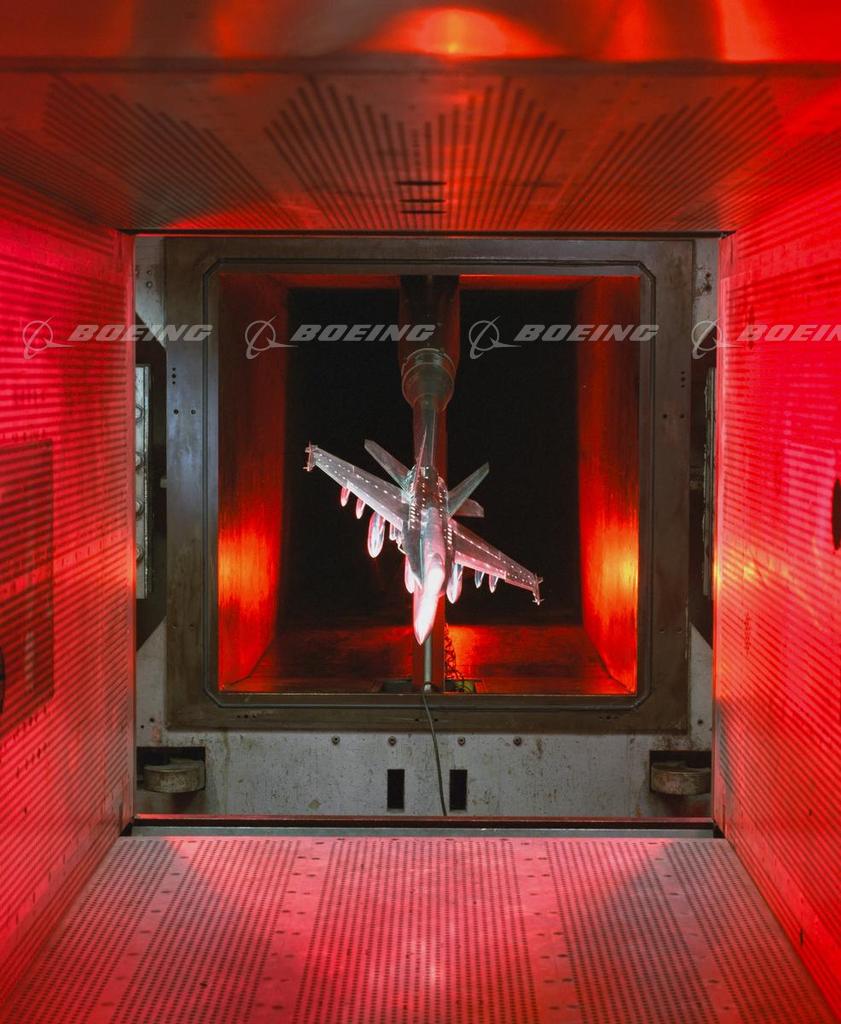 Boeing Images - F/A-18E/F Super Hornet Wind Tunnel Tests in St. Louis