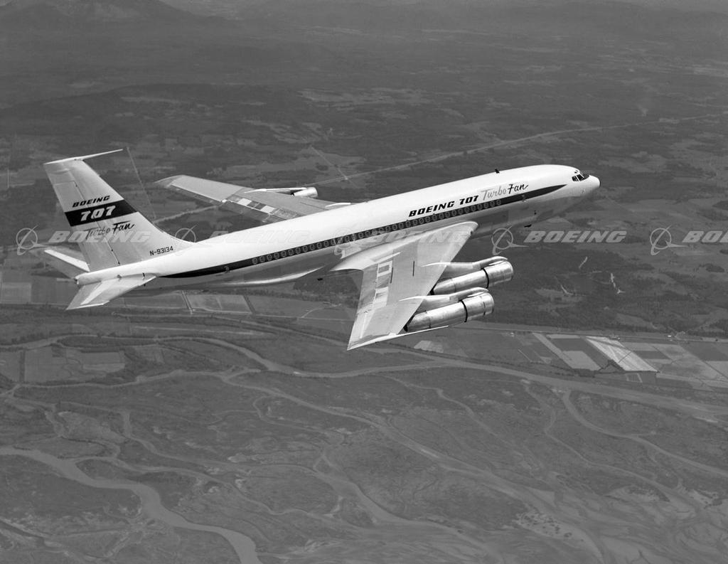Boeing Images - Boeing 707-120B in Flight