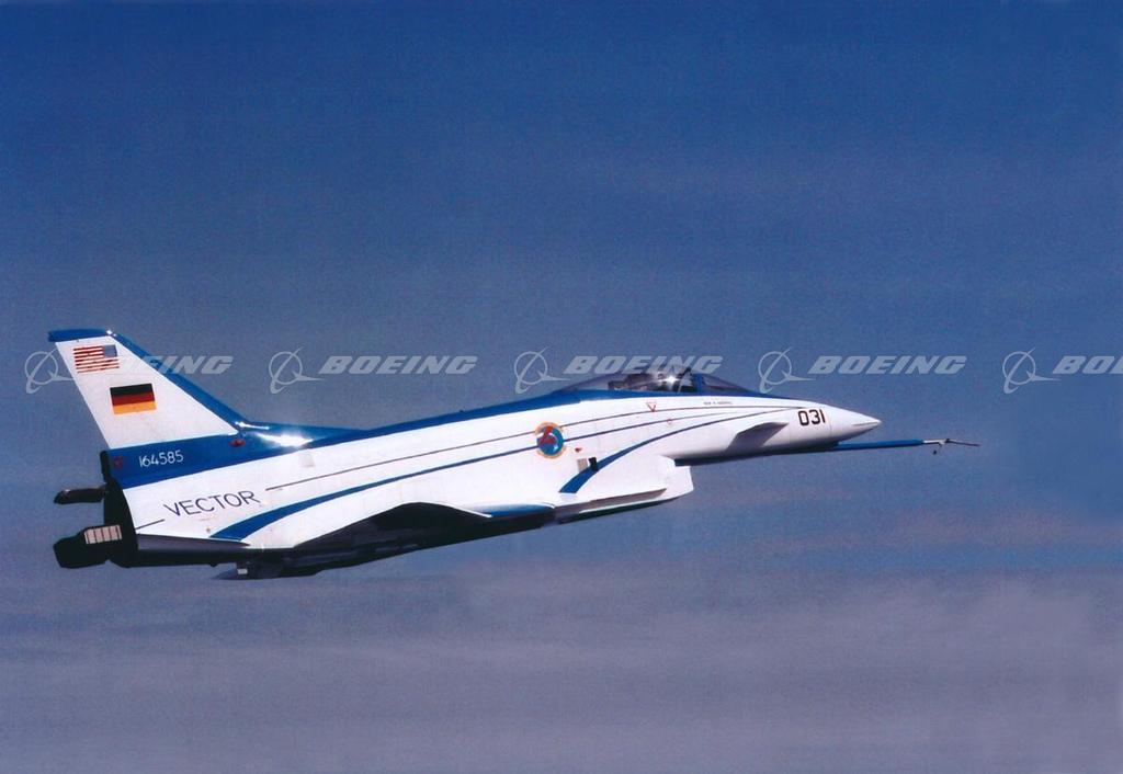 Boeing Images - X-31 EFM/ESTOL Advanced Concept in Flight