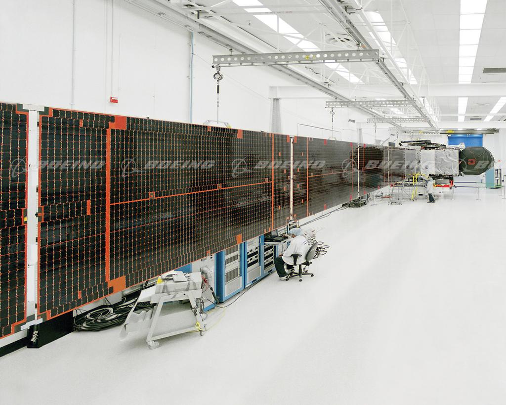 Boeing Images - First Boeing 702 Satellite with New Solar Array Design