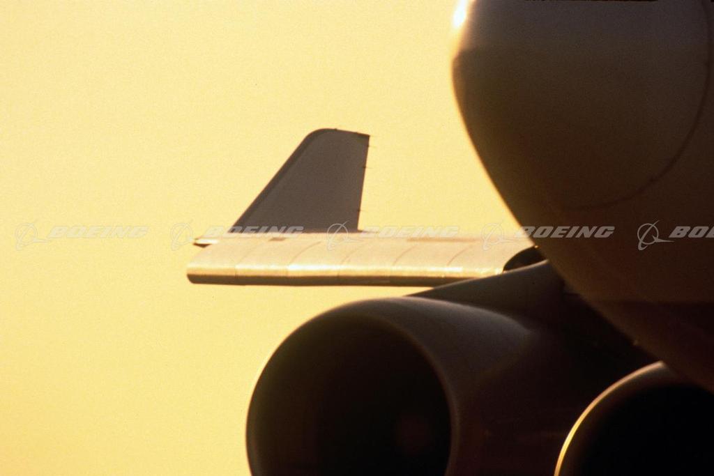 Boeing Images - 747-400 Wing