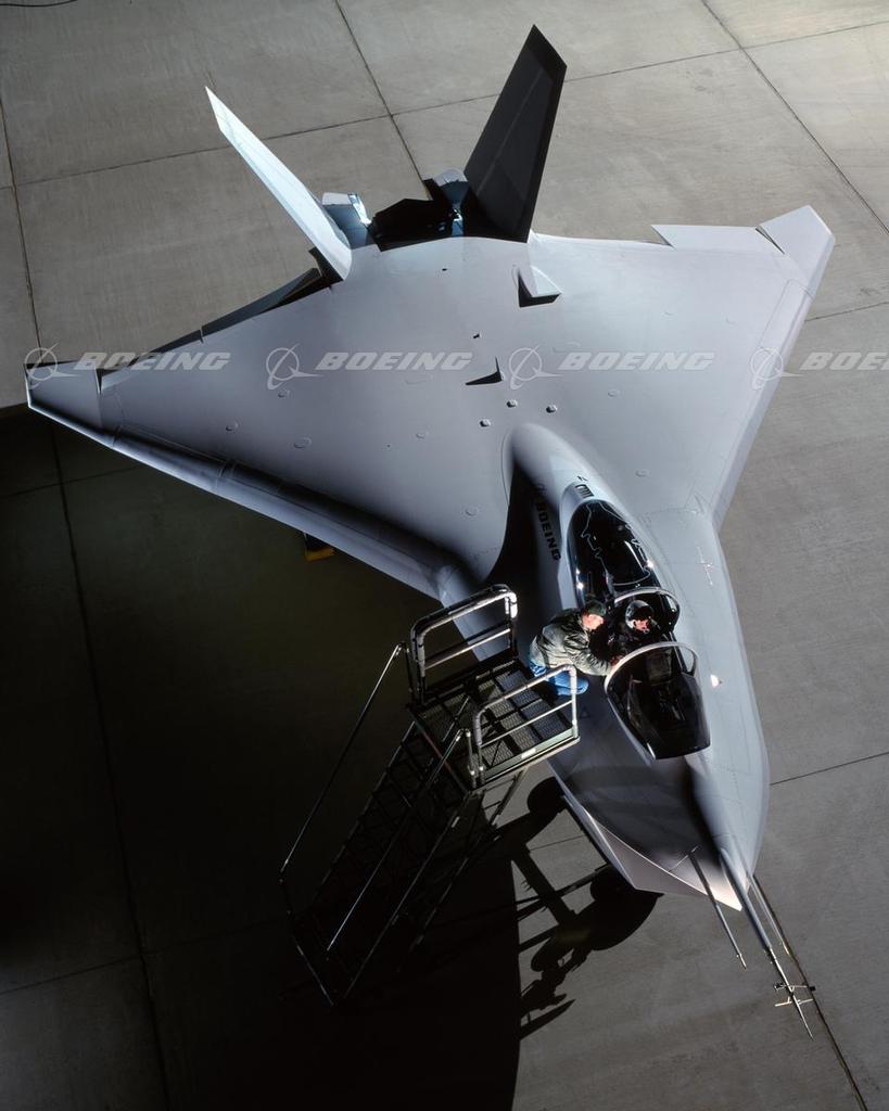 Boeing Images - Joint Strike Fighter X-32A on Tarmac