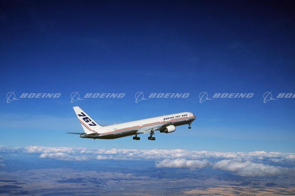Boeing Images - 767-400ER First Flight