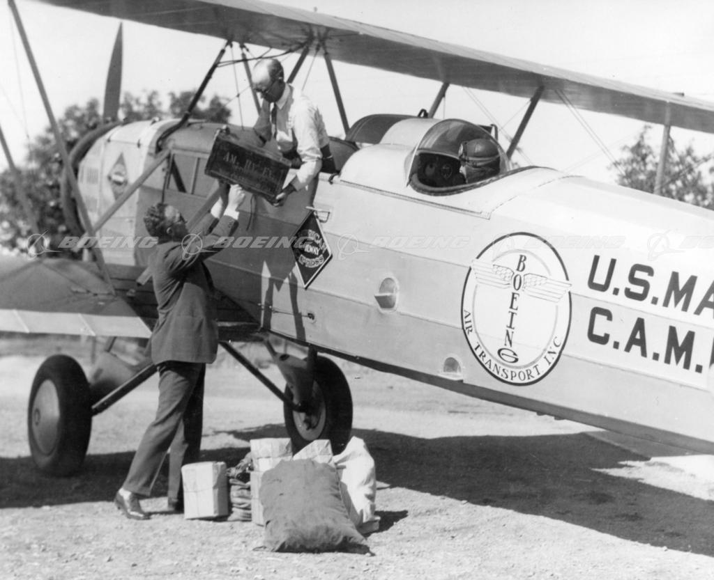 Boeing Images - Boeing Model 40 with Pilot