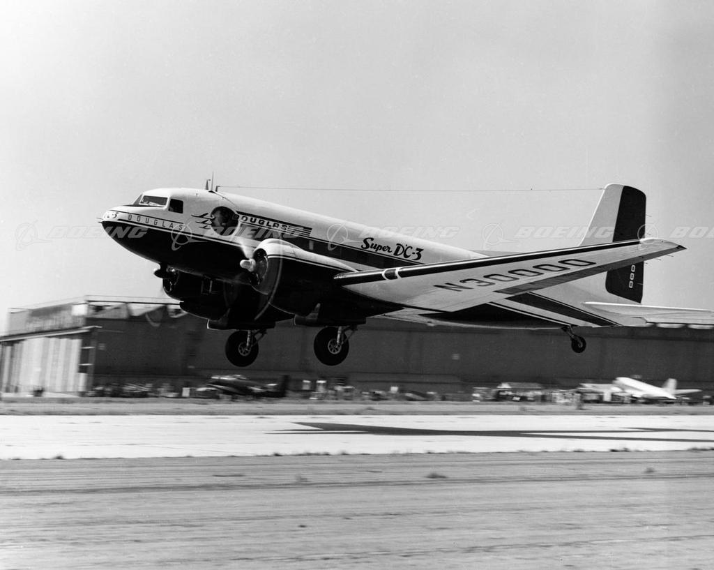 Boeing Images - Super DC-3 Landing