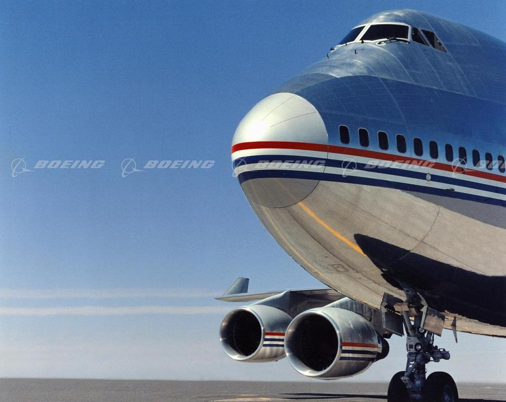Boeing Images - 747-400 Nose Section