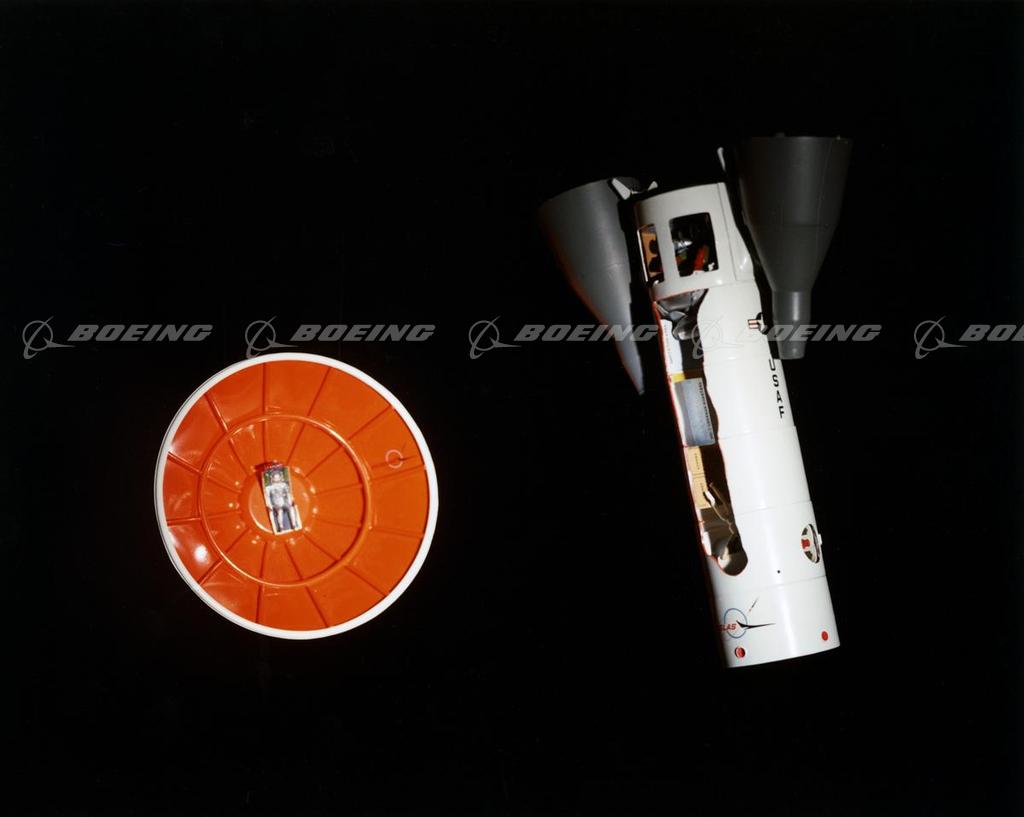 Boeing Images - MOL, Manned Orbiting Laboratory Diorama Model