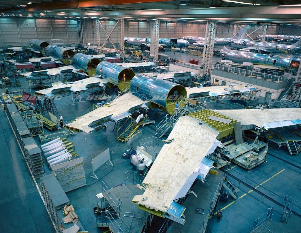 Boeing Images - Wing Manufacturing Line for KC-135 and 707