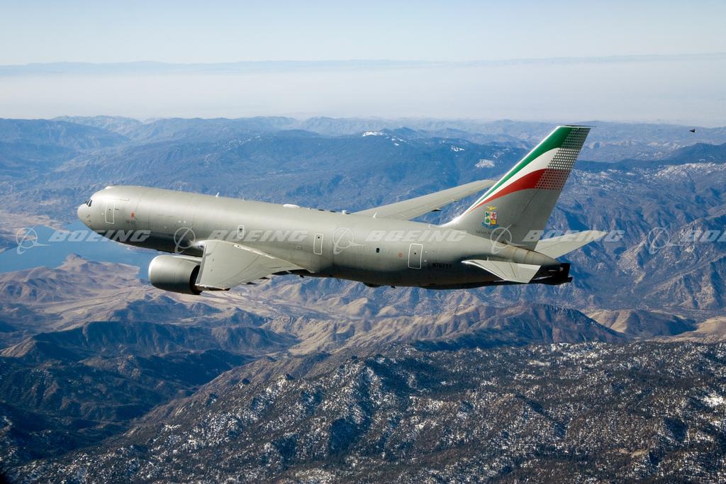 Boeing Images - Italian Air Force 767 Tanker in Flight