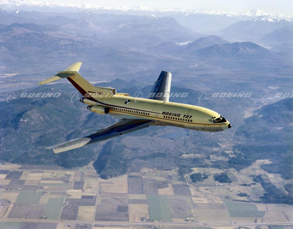 Boeing Images - 727-100 in Flight