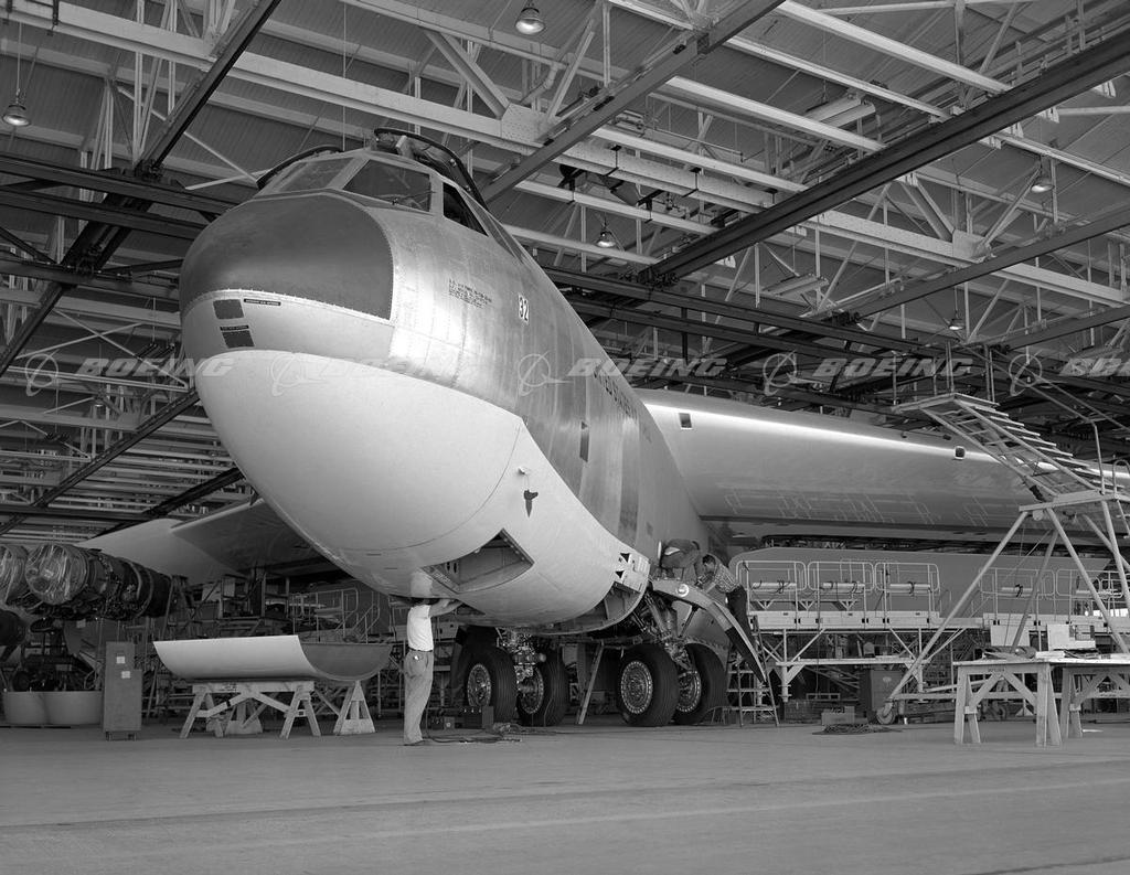 Boeing Images - Cross Wind Landing Gear, B-52 Stratofortress