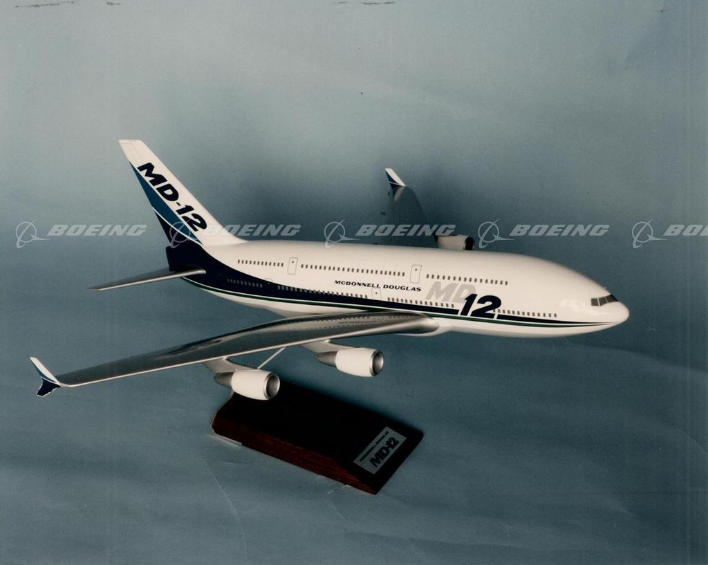 Boeing Images - McDonnell Douglas MD-12 Concept