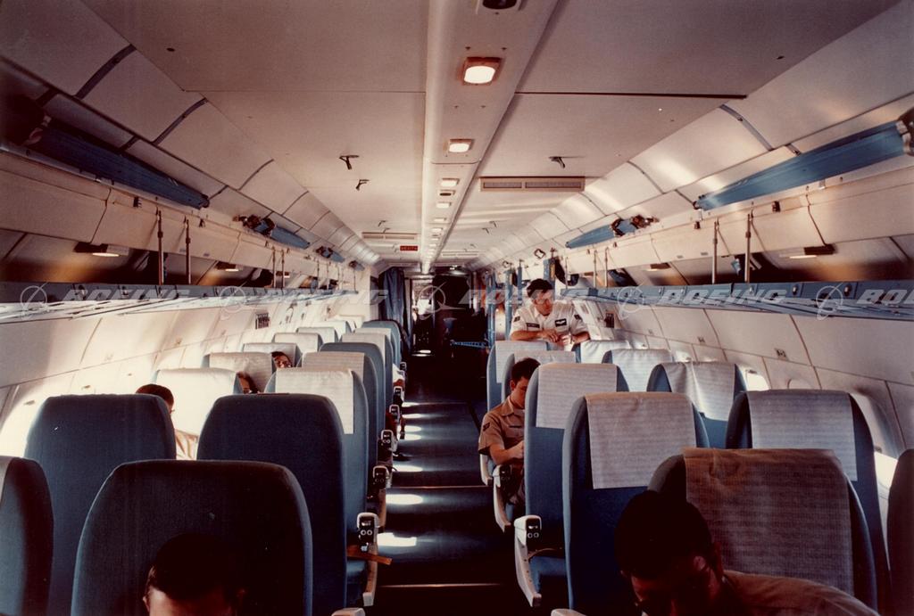 Boeing Images - USAF C-9A Nightingale Passenger Cabin