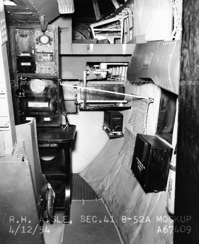 Boeing Images - B-52 Right Hand Aisle Seat