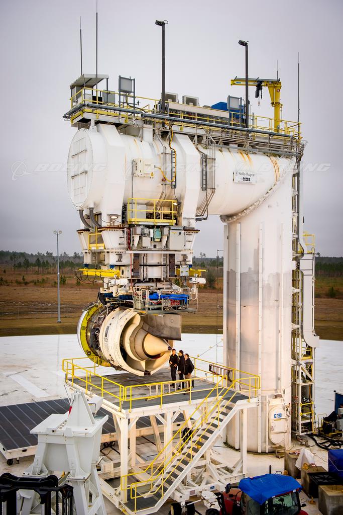 Boeing Images - Ground Testing of a CMC Engine Exhaust Nozzle on R-R ...