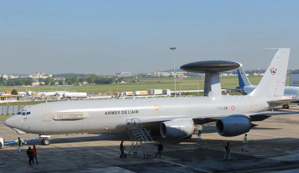 Boeing Images - French E-3F Airborne Warning and Control System (AWACS)