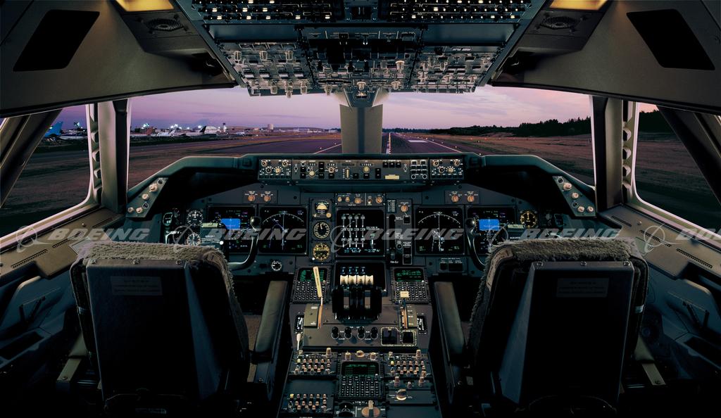 Boeing Images - 747-400 Flight Deck