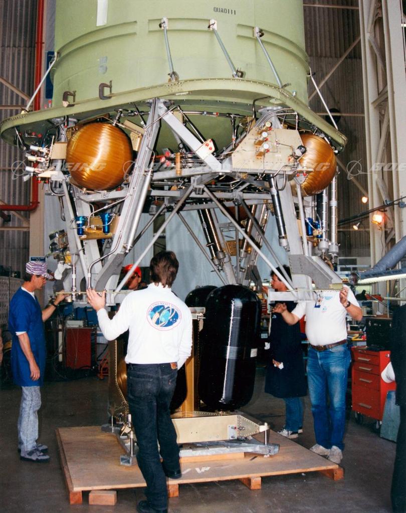 Boeing Images - Mating the Liquid Hydrogen Tank with the Integrated APU ...