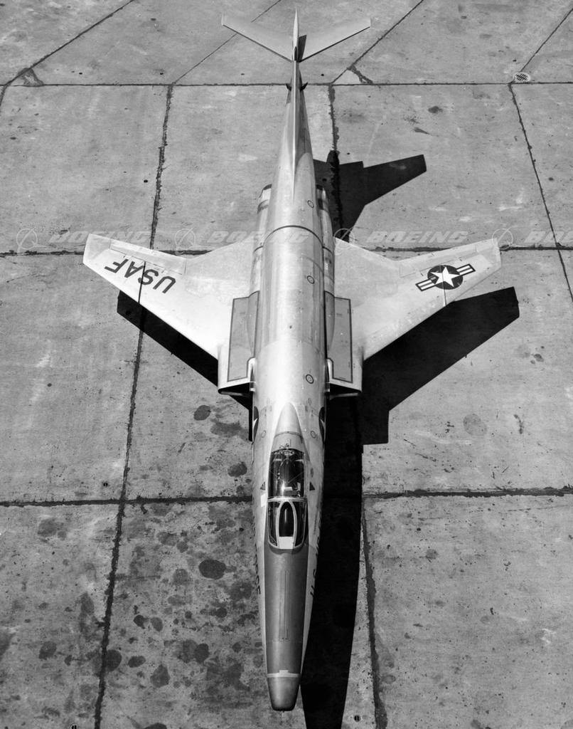 Boeing Images - F-101 Voodoo on Tarmac