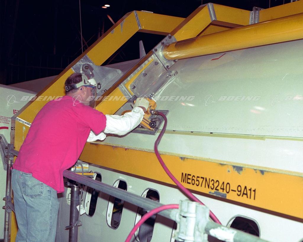 Boeing Images - 757-200 Special Freighter Assembly