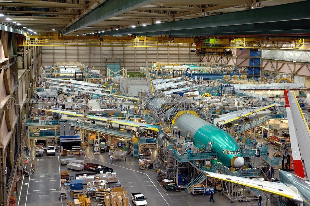 Boeing Images - 777 Moving Assembly Line in Everett, WA