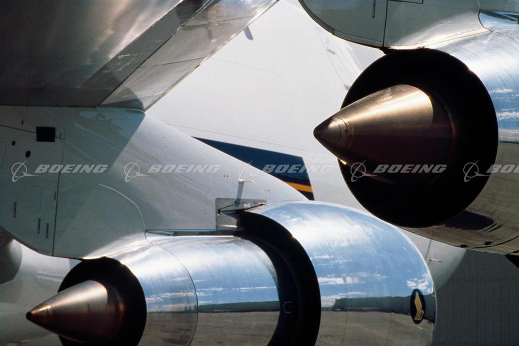Boeing Images - 747 Engine Nacelles