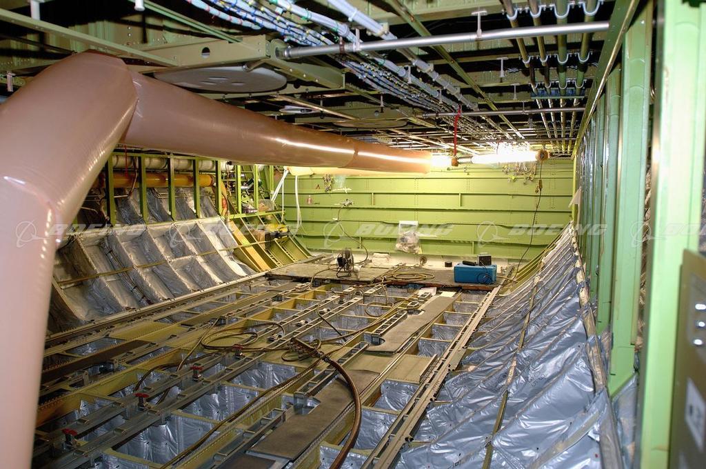 Boeing Images - 767 Systems Installation