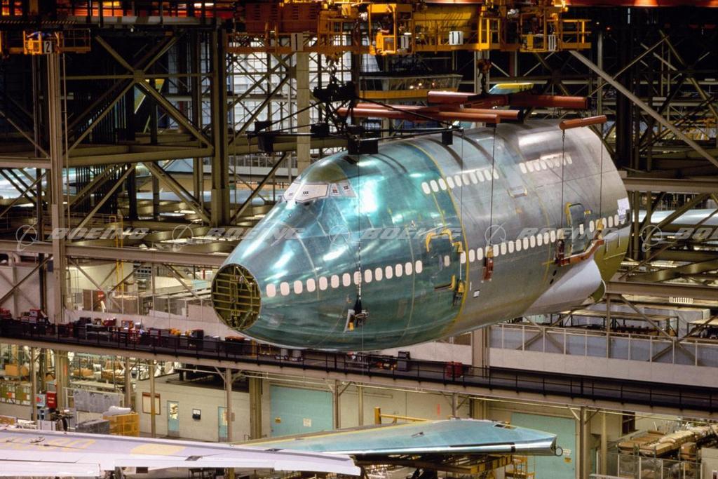 Boeing Images - 747-400 in Assembly