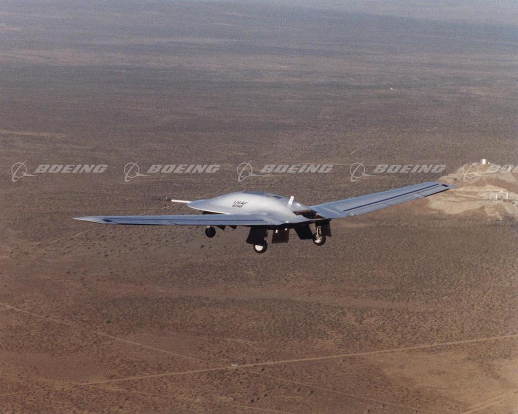 Boeing Images - DarkStar UAV on Landing Approach