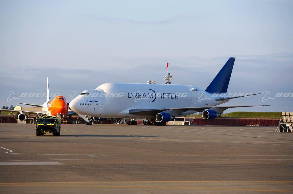 Boeing Images - Dreamlifter Large Cargo Freighter at Paine Field