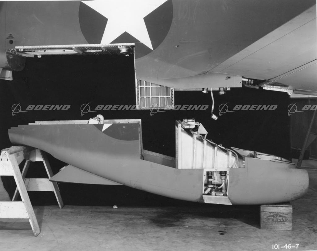 Boeing Images - The original P-51 duct/plenum design