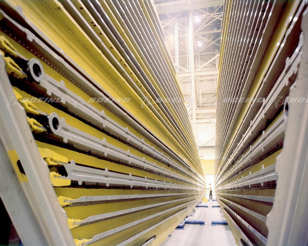 Boeing Images - 747-100 Wing Panels