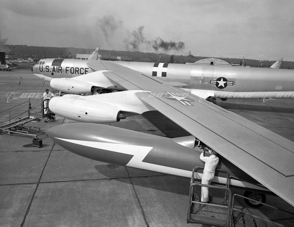 Boeing Images - B-52 Stratofortress Wingtip Fuel Tank
