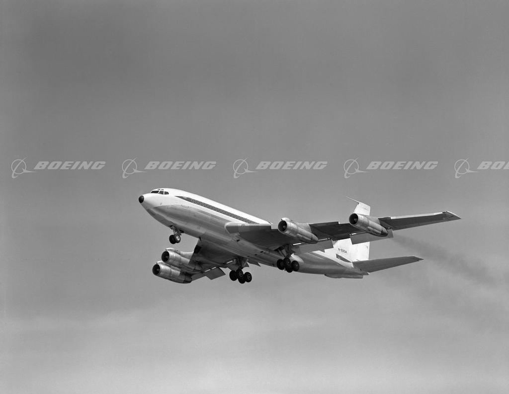 Boeing Images - Boeing 707-120B Taking Off