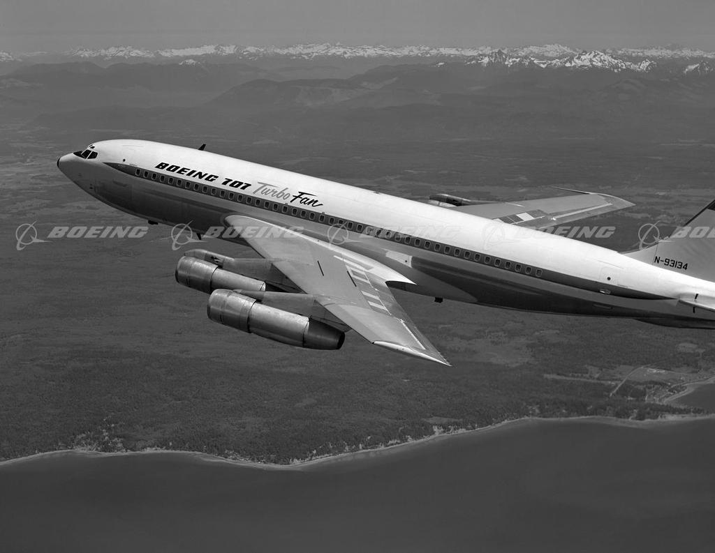 Boeing Images - Boeing 707-120B in Flight
