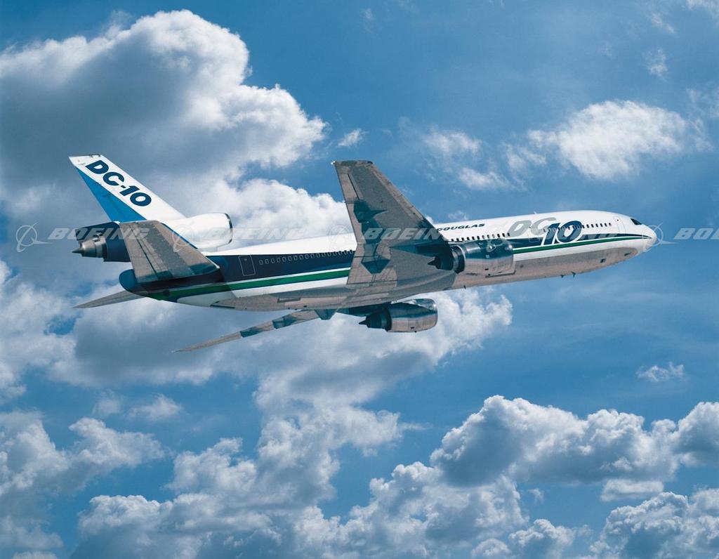 Boeing Images - DC-10 in Flight