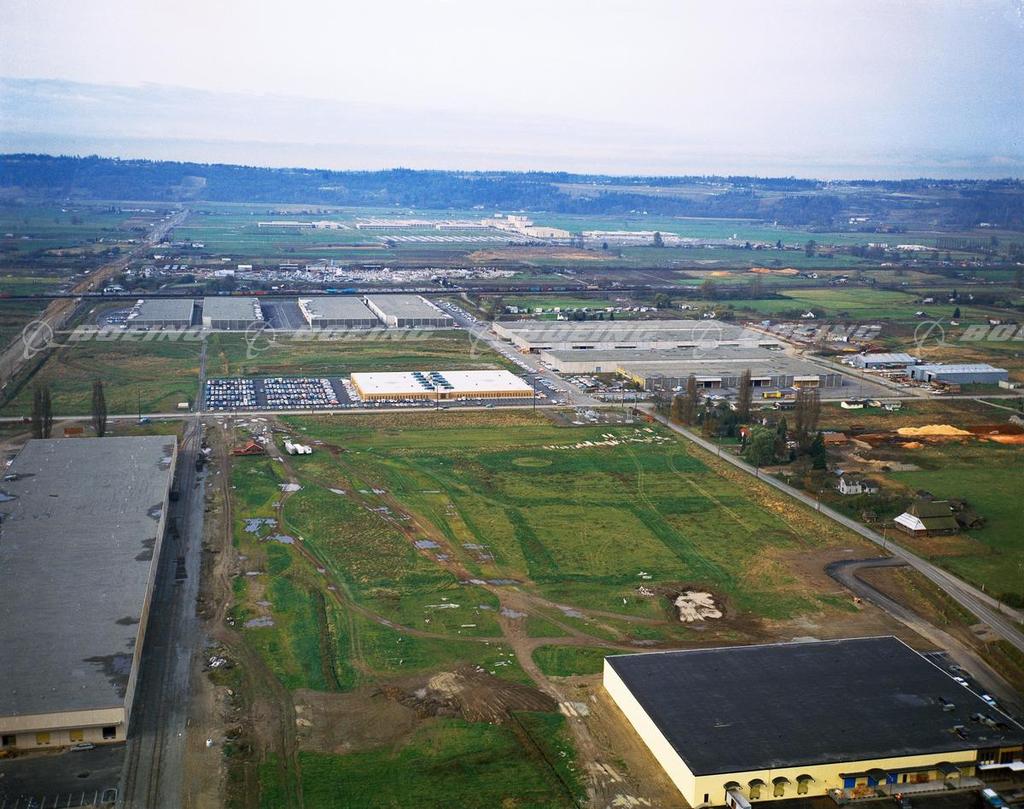 Boeing Images - Kent Benaroya Facility