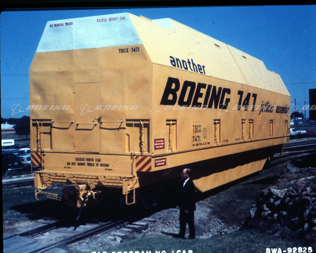 Boeing Images - Boeing 747 Parts use Railcars for Transit