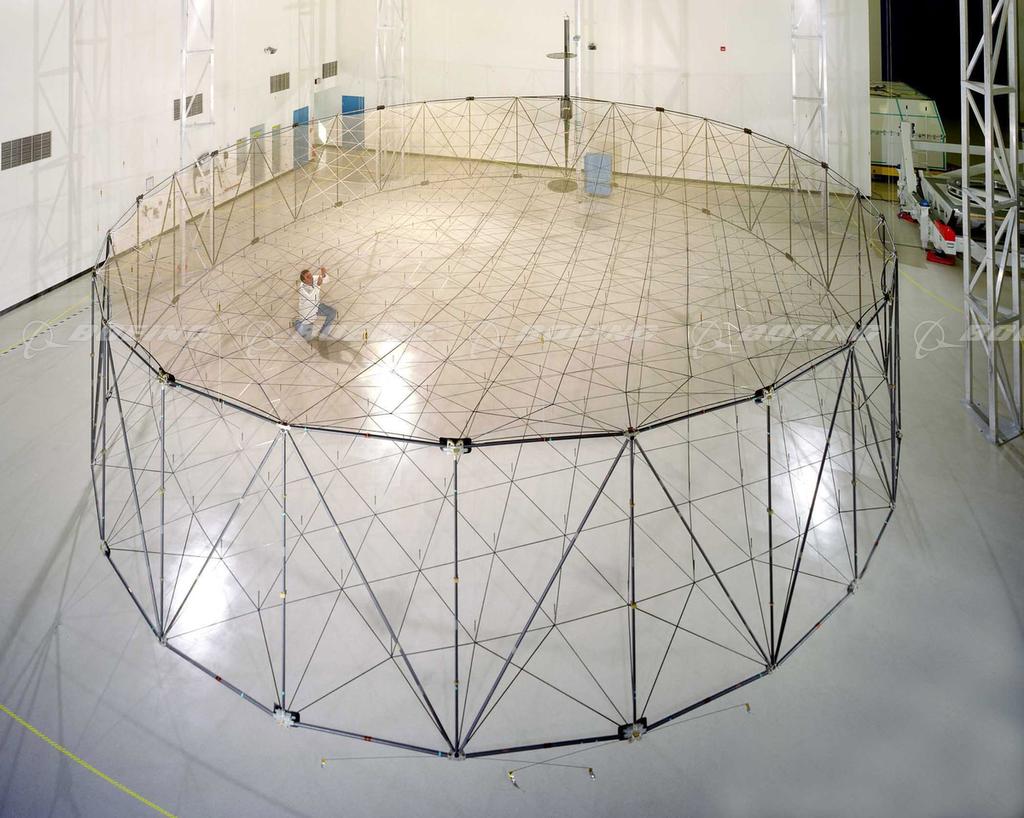 Boeing Images - GEM 702 Satellite Reflector