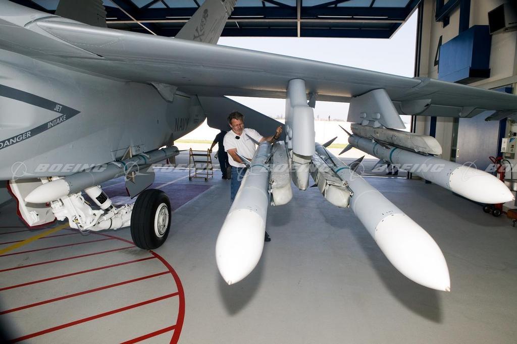 Boeing Images - F/A-18E/F Super Hornet with AIM-120C Missiles
