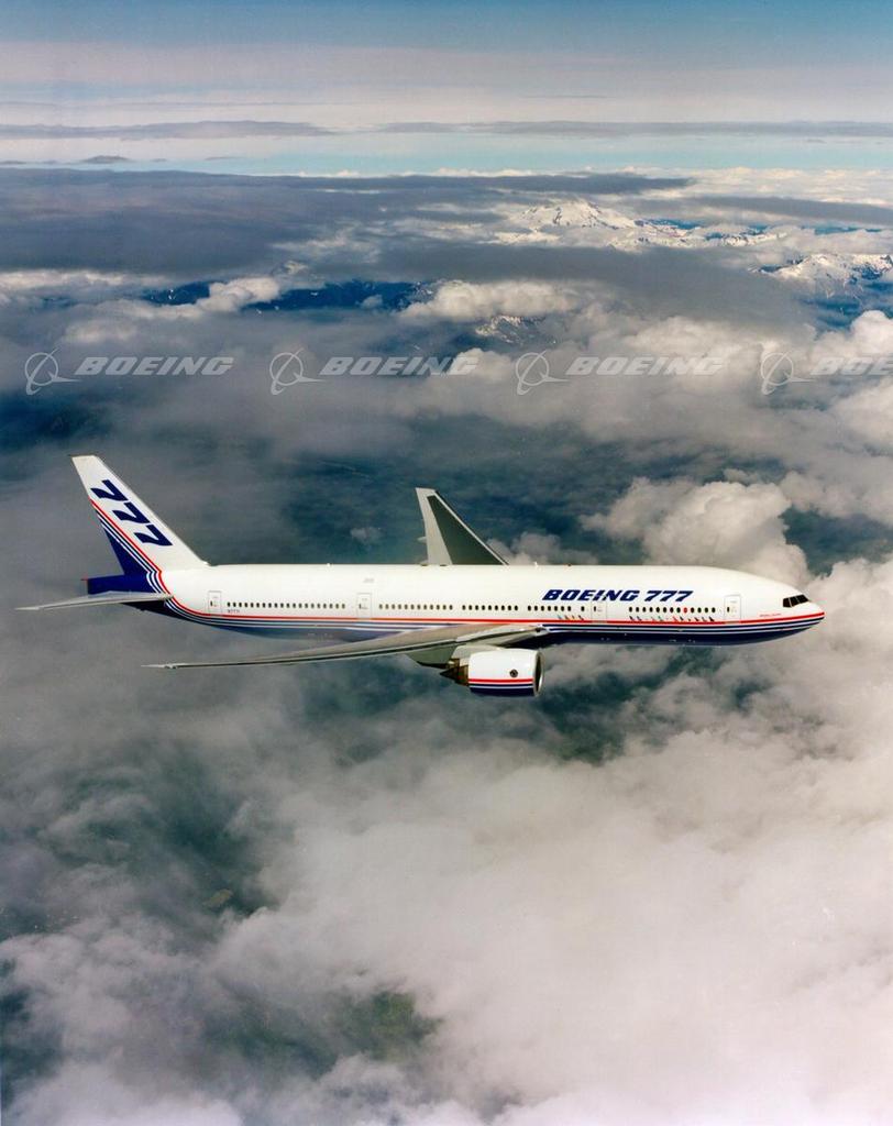 Boeing Images - First 777-200 in Flight