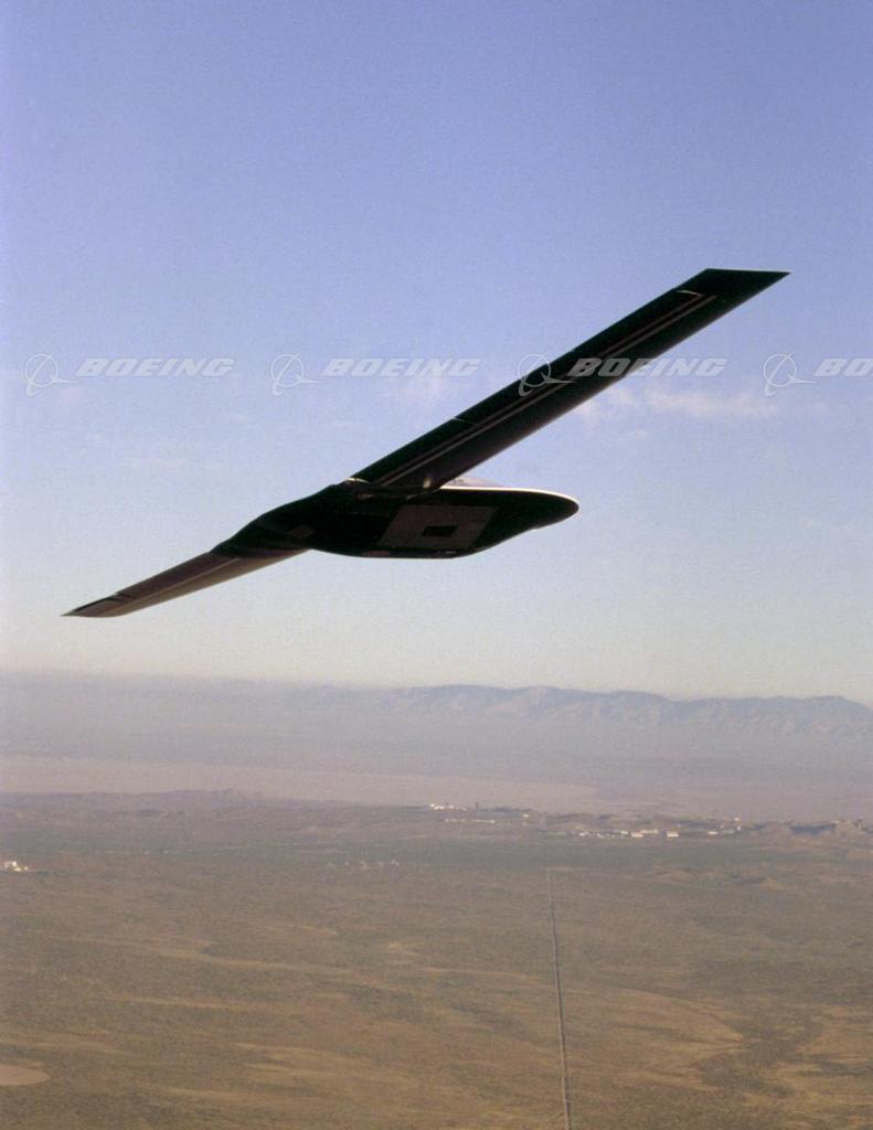 Boeing Images - Darkstar UAV in Flight