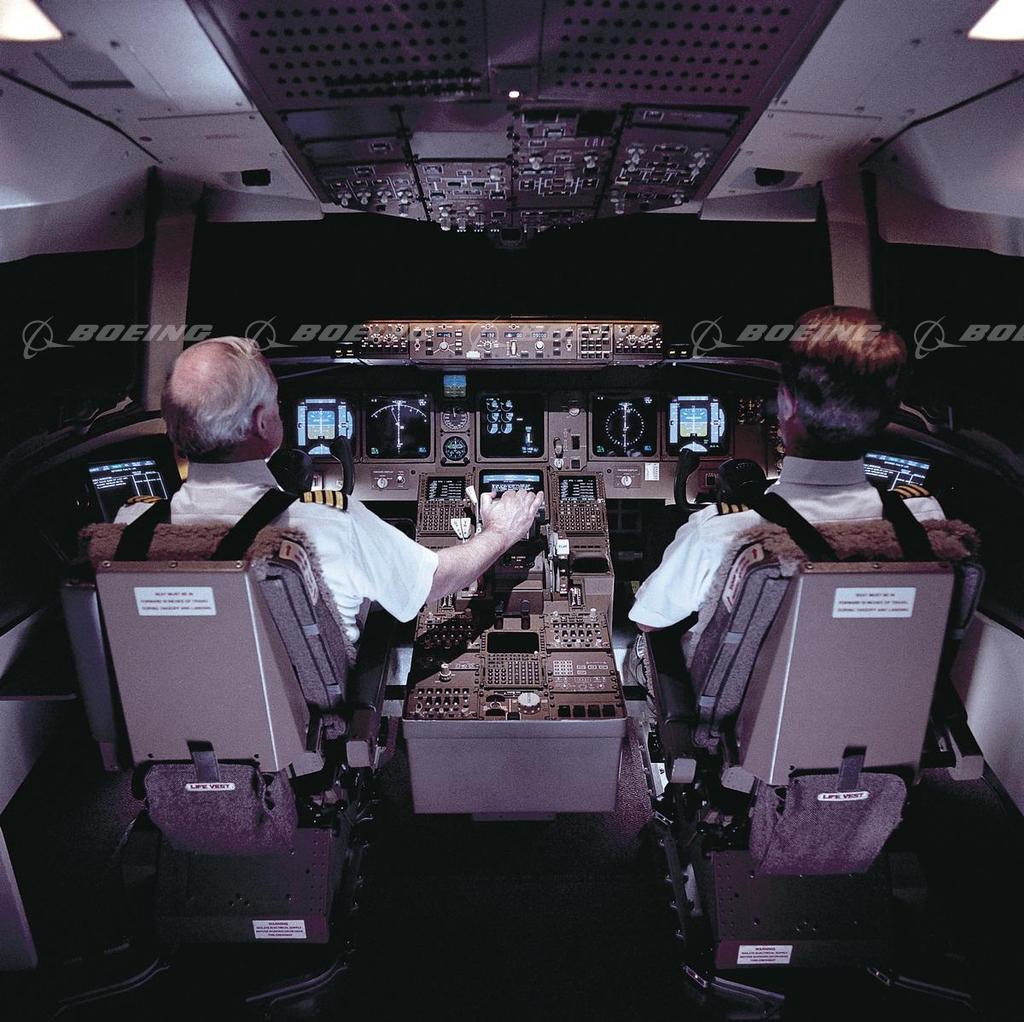 Boeing Images - 777-200 Flight Deck