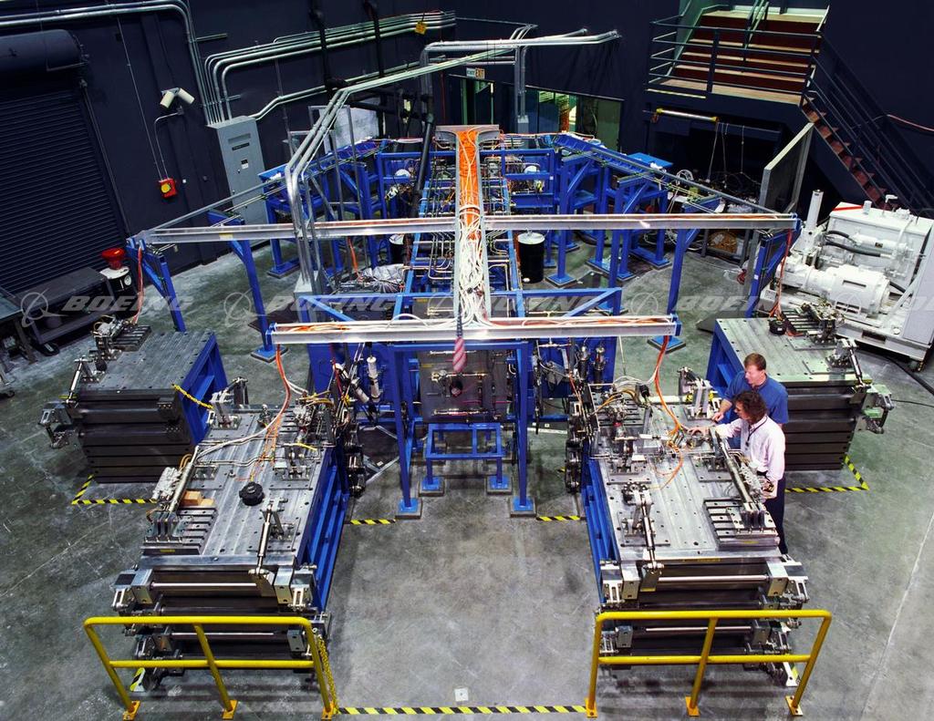 Boeing Images - Boeing Uses Actuator Test Rig to Develop Vehicle ...