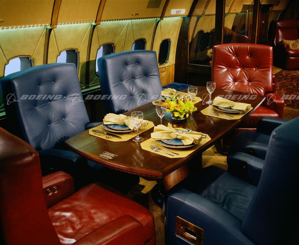 Boeing Images - Dining Facilities on the Boeing Corporate Jet
