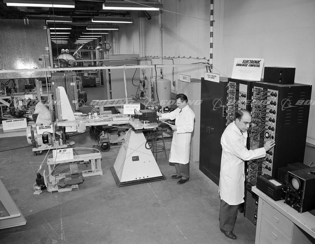Boeing Images - Boeing Computer Installation