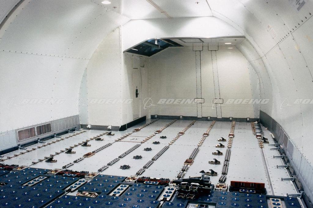 Boeing Images - Boeing 757-200F Cargo Hold
